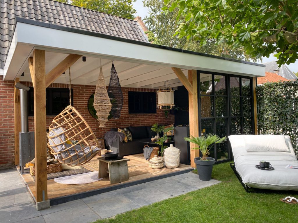 Overkapping in de tuin - Jellina Detmar Interieur & Styling blog