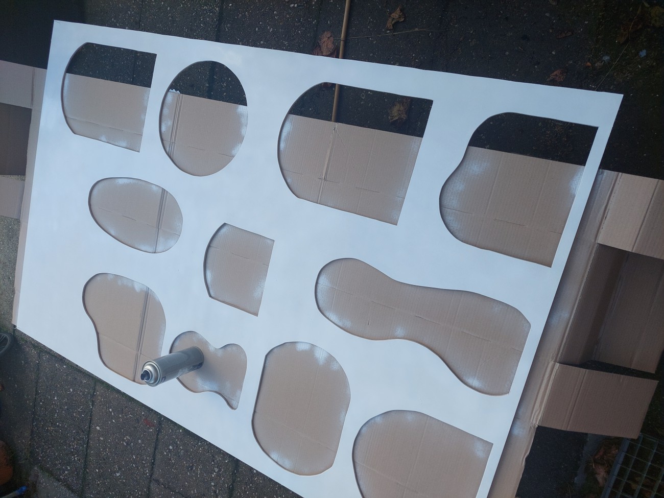 Een kast met organische vormen - Jellina Detmar Interieur & Styling blog